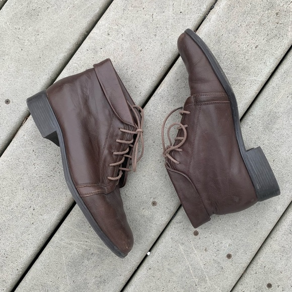 American Vintage | Shoes | Vintage Brown Leather Lace Up Peter Pan ...